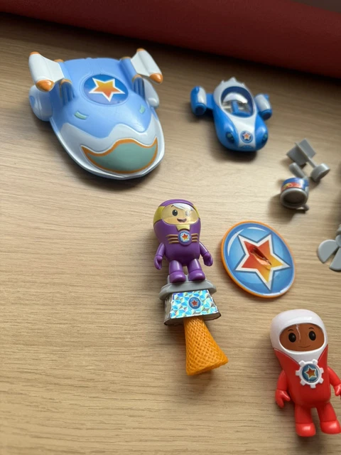 CBEEBIES RARE GO Jetters Magazine Toy Figures Bundle Click Ons £9.99 ...