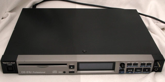 TASCAM CD-O1U PROFESSIONAL, CD Player in Studioqualität, XLR Ausgang ...