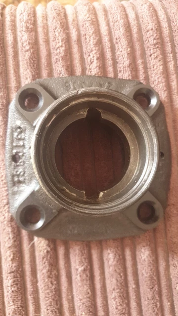 CLASSIC MINI REAR Hub Without Wheel Studs RLH10021 21A2023 £27.50 ...