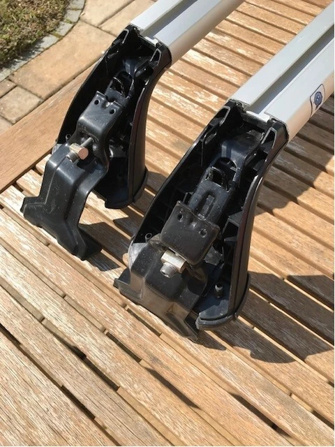 ORIGINAL VW GOLF 8 5H Tragestäbe Dachträger Grundträger 5H4071126 EUR ...