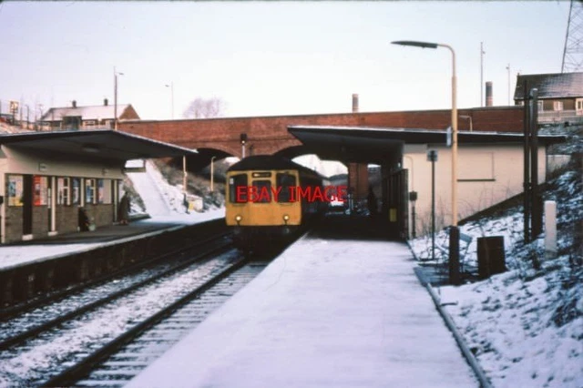 PHOTO MOSTON Railway Station Dmu In Station 1983 £2.75 - PicClick UK