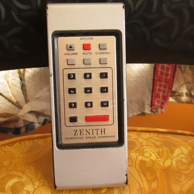 VINTAGE ZENITH COMPUTER Space Command 343 14-958A 124-32 Remote Control ...