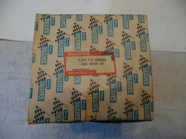 VINTAGE SCALEXTRIC TRACKSIDE props buildings & Figures £23.00 - PicClick UK