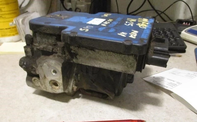 1999 2000 2001 Ford F150 ABS Anti-Lock Brake Pump Assembly ID XL34 ...