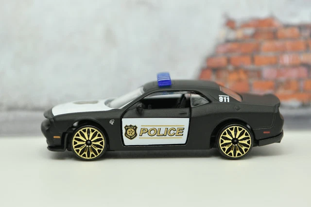 MAJORETTE DODGE CHALLENGER SRT HELLCAT POLICE ' Emergency 911 ' - 2024 ...
