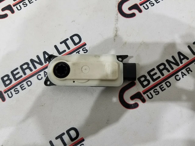 ORIGINALE VOLVO XC40 2018-2020 Air Guide Pannello Otturatore Motore ...