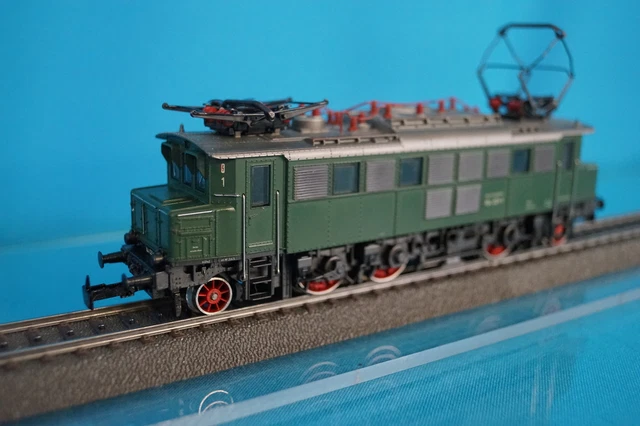 MARKLIN 3049 DB Electric Locomotive Br E 104 in OVP EUR 89,00 - PicClick FR