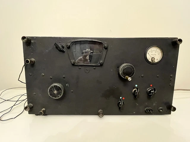 WORLD WAR II Signal Corps BC312N US Army Radio Receiver - Powers On EUR ...