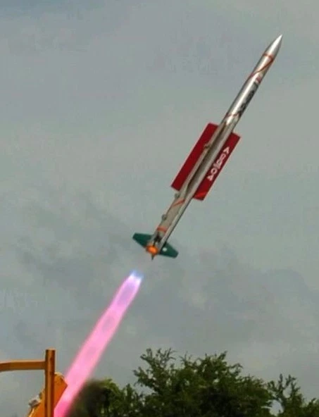 ASTRA BVRAAM INDIA Air to Air Missile Desk Wood Model Big New EUR 347,55 - PicClick DE