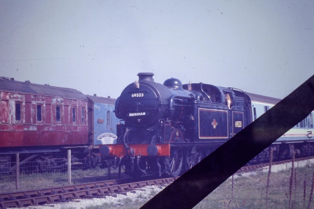 35MM RAILWAY SLIDE BR BRITISH RAIL STEAM LOCO 69523 Quainton Road £2.80 ...