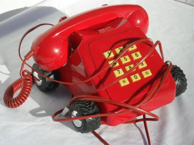 VINTAGE TELEPHONE: 'DIRECT Line' push-button novelty telephone with ...