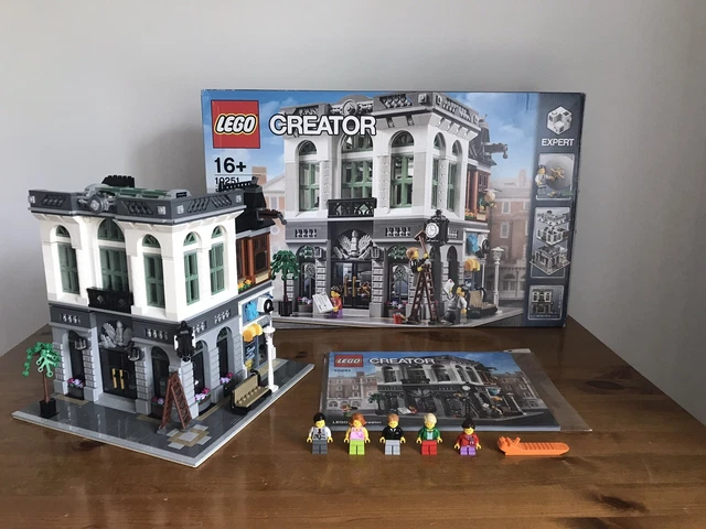 LEGO CREATOR 10251 : Banque de briques 100% complet et en boîte EUR 401 ...
