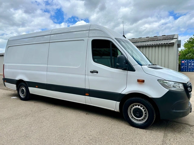 2020 MERCEDES-BENZ SPRINTER 3.5t H2 Van PANEL VAN DIESEL Manual £20,394 ...