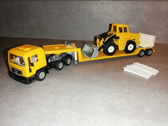 SIKU MAN TIEFLADER mit Radlader Modellauto EUR 39,95 - PicClick DE