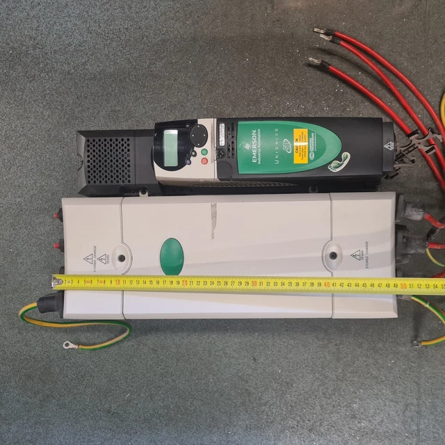 UNIDRIVE SP4402 CONTROL Techniques 22kW Inverter Drive VFD £3,840.00 ...