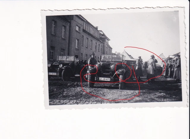 WW2 FOTO ELITESOLDATEN VT Deutschland Motorstandarte PKW Technik ...