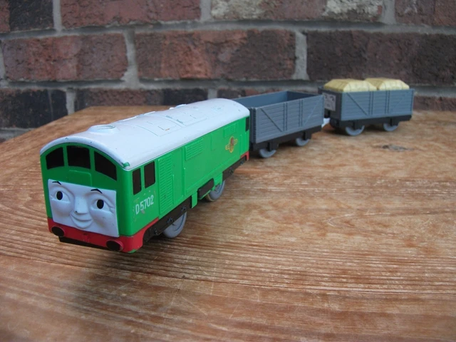 THOMAS THE TANK Engine & Friends Tomy Trackmaster Train - Boco & Trucks ...