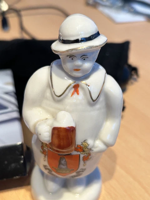 CRESTED WARE CARLTON China Drinking Yorkshire Man £24.00 - PicClick UK
