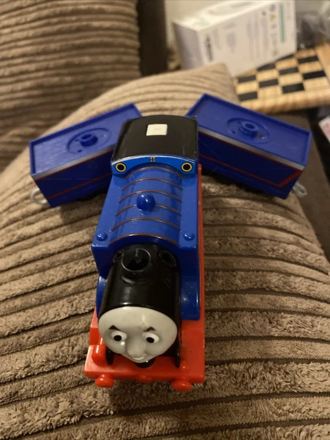 THOMAS AND FRIENDS TrackMaster Real Steam Thomas - Good Working Order £ ...
