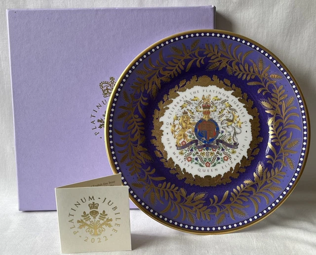 ROYAL COLLECTION FINE Bone China Plate, Queen Elizabeth II Platinum ...