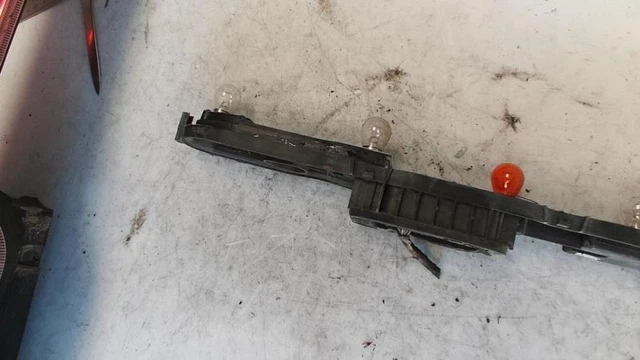 PLATINE FEU ARRIERE droit FORD TRANSIT CUSTOM 2410756 EUR 20,00 ...