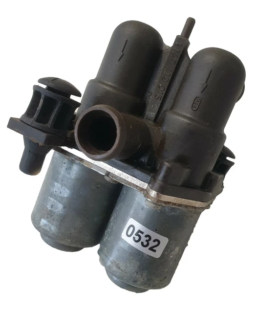MERCEDES BENZ W124 R129 Heater Water Control Duo Valve 0008306584 £48. ...