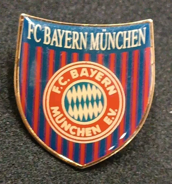 SPILLA PINS DISTINTIVO Stemma Simbolo Badge Logo Crest Club Bayern ...