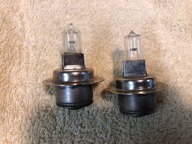 PAIR OF LUCAS Bulbs For Fog Ranger Lamps Jaguar Mk2 Llb450 Halogen £16. ...