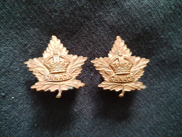 PAIR OF WW2 Gilded Brass Canadian Army General Service Maple Leaf ...