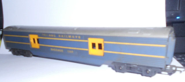 TRIANG TRANSCONTINENTAL R131 Baggage Car Vgwo, With Doors £6.95 ...