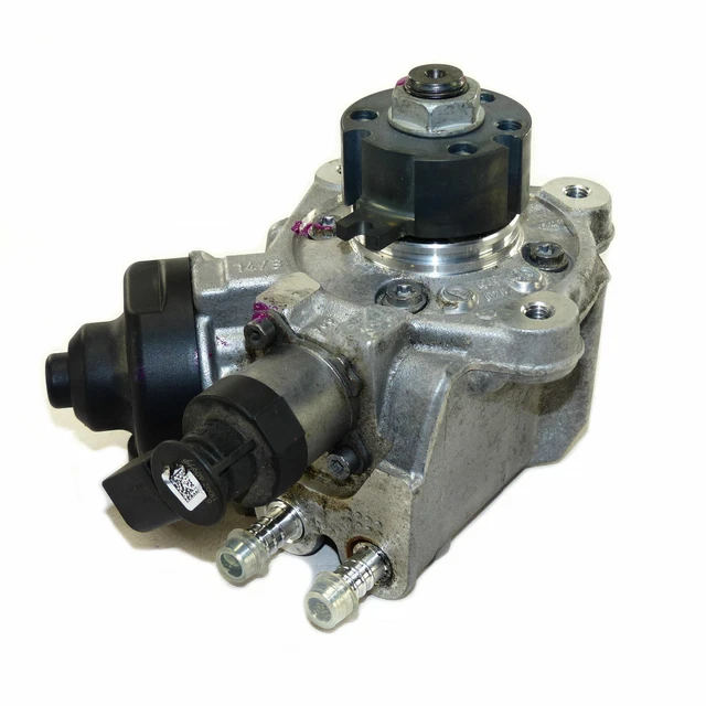 HOCHDRUCKPUMPE 03L130755D 2,0TDI VW Golf 6 VI Passat B7 Touran 1T3 ...