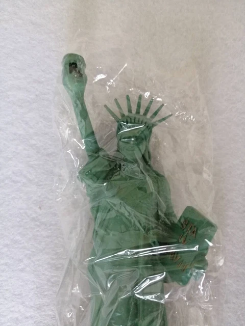 GRAND THEFT AUTO IV GTA 4 Statue of Happiness Promo Statue NEW OPEN BOX ...