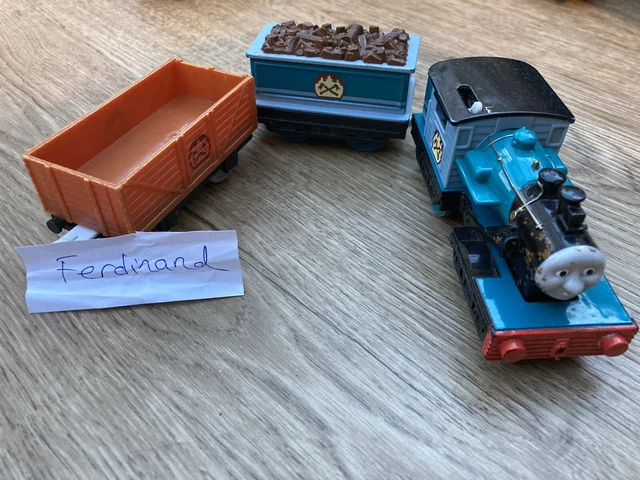 THOMAS THE TANK Engine Muddy FERDINAND Trackmaster battery train £5.00 ...