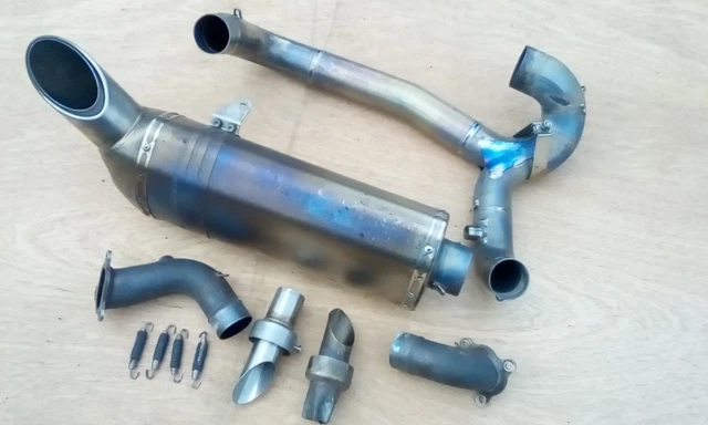 KTM RC8-R Akrapovic EVO-1 Titanium Exhaust System £1,750.00 - PicClick UK