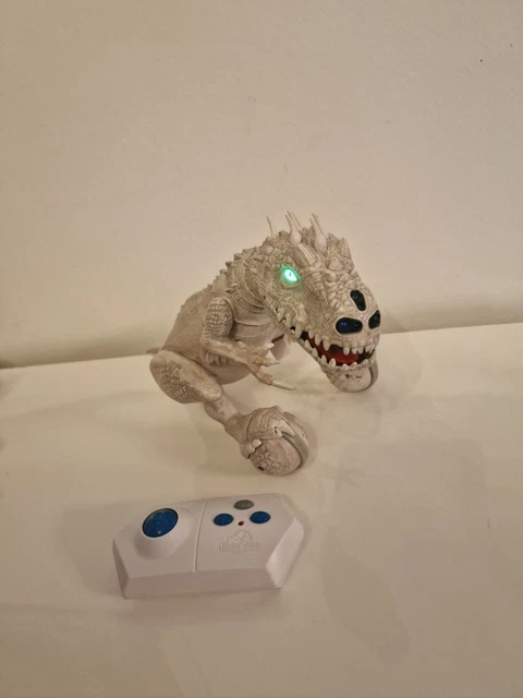 ZOOMER JURASSIC WORLD indominus Rex Dino Dinosaurier RC ferngesteuert ...