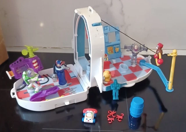 TOY STORY BUZZ Ship Polly Pocket Style Playset Bundle Mini Figures ...