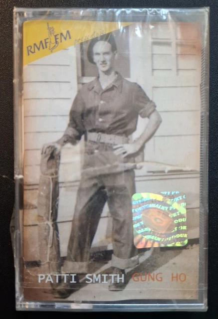 PATTI SMITH ‎– Gung Ho 2000 MC Cassette Tape Polish Press Sealed! £25. ...