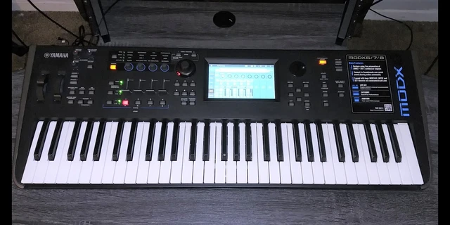 YAMAHA MODX6 61-KEY Synthesizer Synth Keyboard Excellent! $950.00 ...