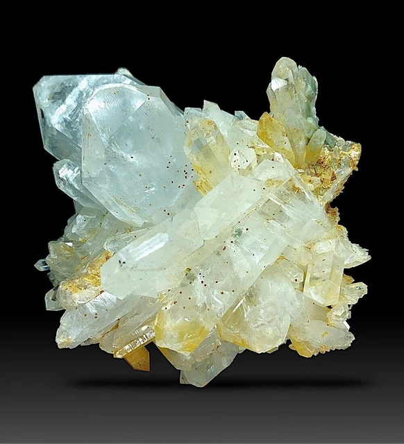 QUARTZ MINERAL SPECIMEN - From Narezai, Zhob District, Balochistan ...