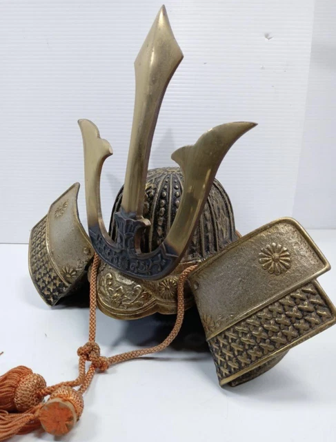 VINTAGE JAPANESE SAMURAI Kabuto Dragon Armor Helmet With Box Sword with ...