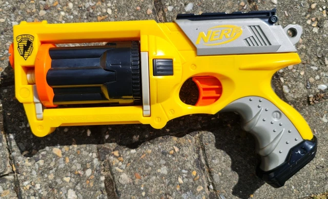 NERF GUN N-STRIKE Maverick Rev-6 Yellow Blaster Revolver Gun £5.00 ...
