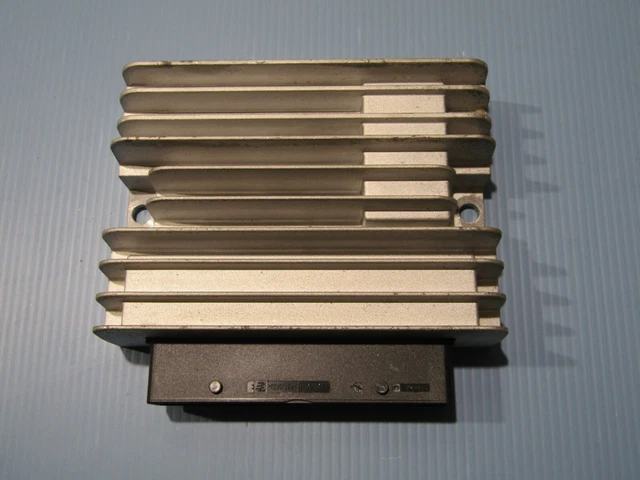 MERCEDES C-KLASSE W205 C43 AMG Motor Sound Control Modul A2059005330 RF ...