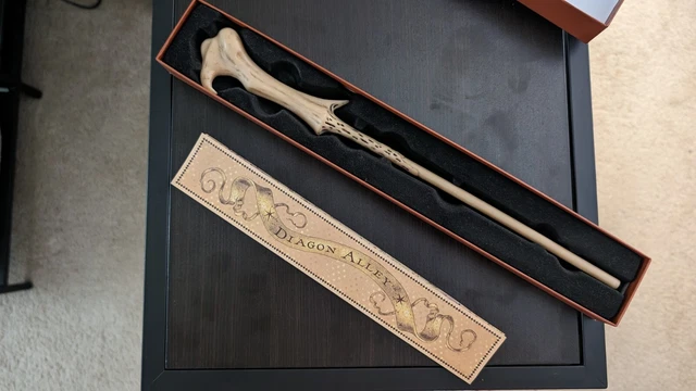 HARRY POTTER WIZARDING World Universal Studios Voldemort Wand Authentic ...