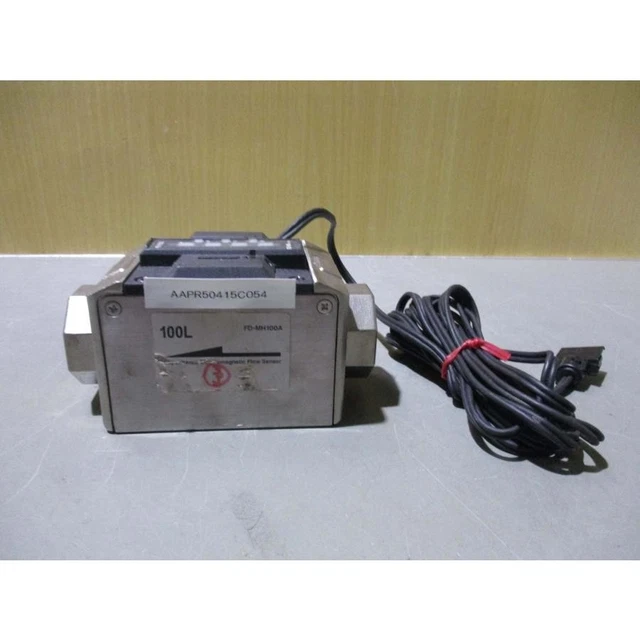 KEYENCE FLOW SENSOR FD-MH100A Electromagnetic Flow Sensor Head Used JP ...