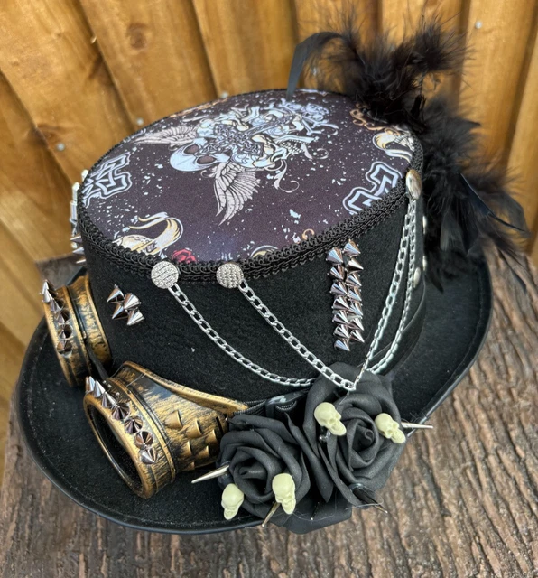 BLACK GOTHIC GOTH Top Hat Skulls Roses Goggles Chains Skulls 57cm (29)a ...