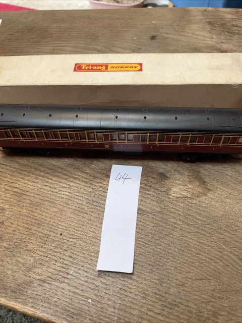 TRIANG HORNBY&OO&= R747 LMS(exCR) 1st/3rd Comp.Coach-2643-Maroon-good ...