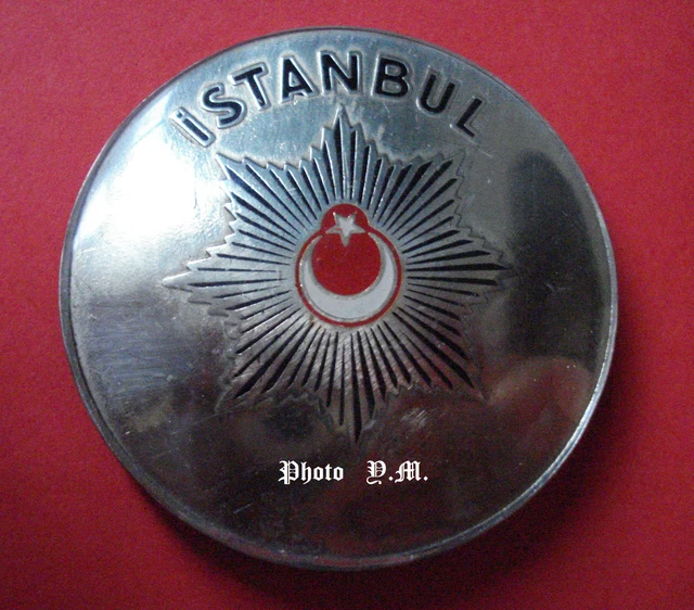 TURQUIE- INSIGNE CASQUETTE/CAP badge POLICE TURQUE- ISTANBUL-1960 / ...