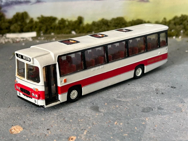 KIT BUS BUILT Westward Models Alexander T Type Coach White Metal Model ...