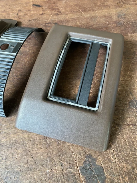 HOLDEN COMMODORE VB Vc Vh Vk Vl Auto Gear Shifter Console Surround Hdt Ss Sle Gm $199.00 ...