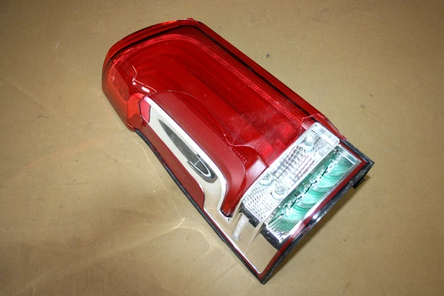 ORIGINAL MERCEDES BENZ W447 V-Klasse LED Rücklicht A4478200564 links ...